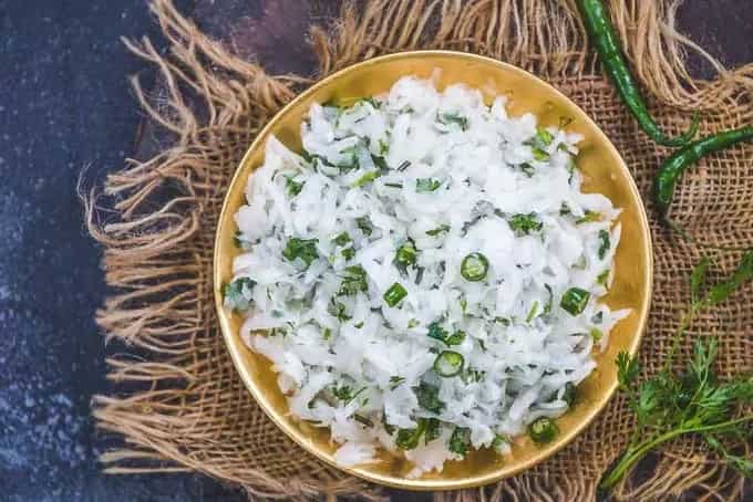 How to make Mooli Ka Lachha Recipe
