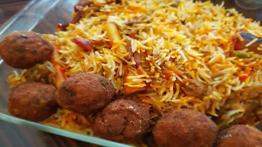 Your Guide To The Best Places To Enjoy Parsi Cuisine In Delhi