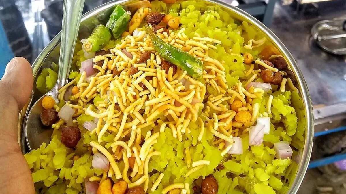 4 Ways To Amp Up The Usual Poha