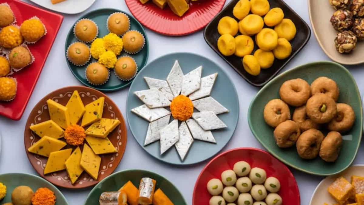 5 Creative Ways To Infuse International Flavours Into Indian Sweets