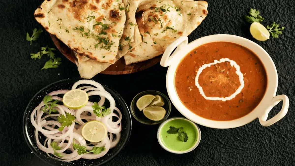 10 Types Of Naans To Enjoy During Late Night Parties