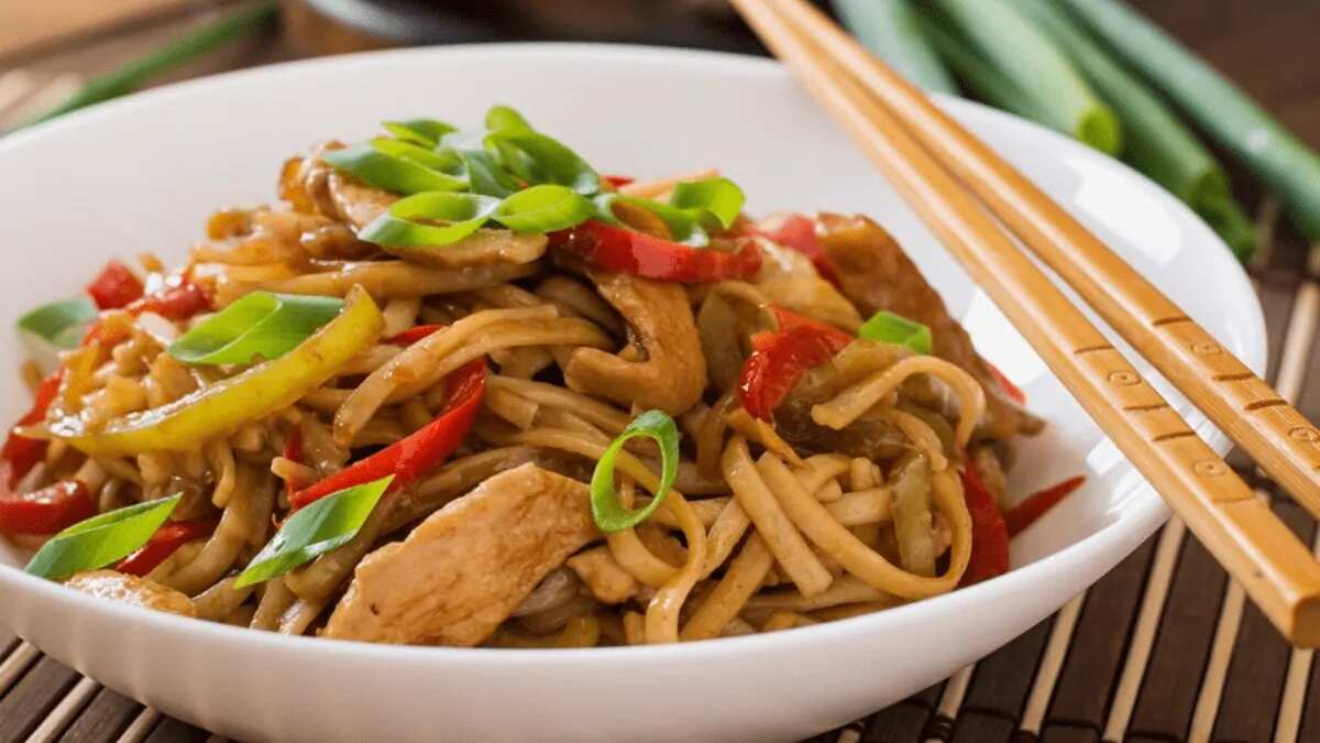 Sikkim On A Plate: Must-Try Street Foods While Exploring Gangtok