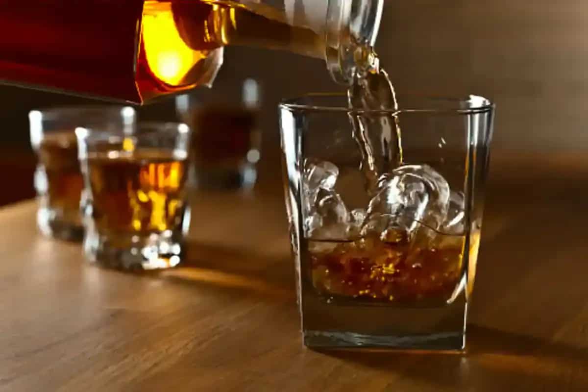 Bottoms Up: What Are The 5 Main Ways Of Drinking Whiskey?