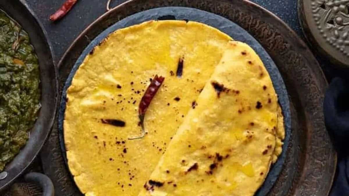 Jowar Roti Or Makki Roti; Which Is Healthier For Weight Loss