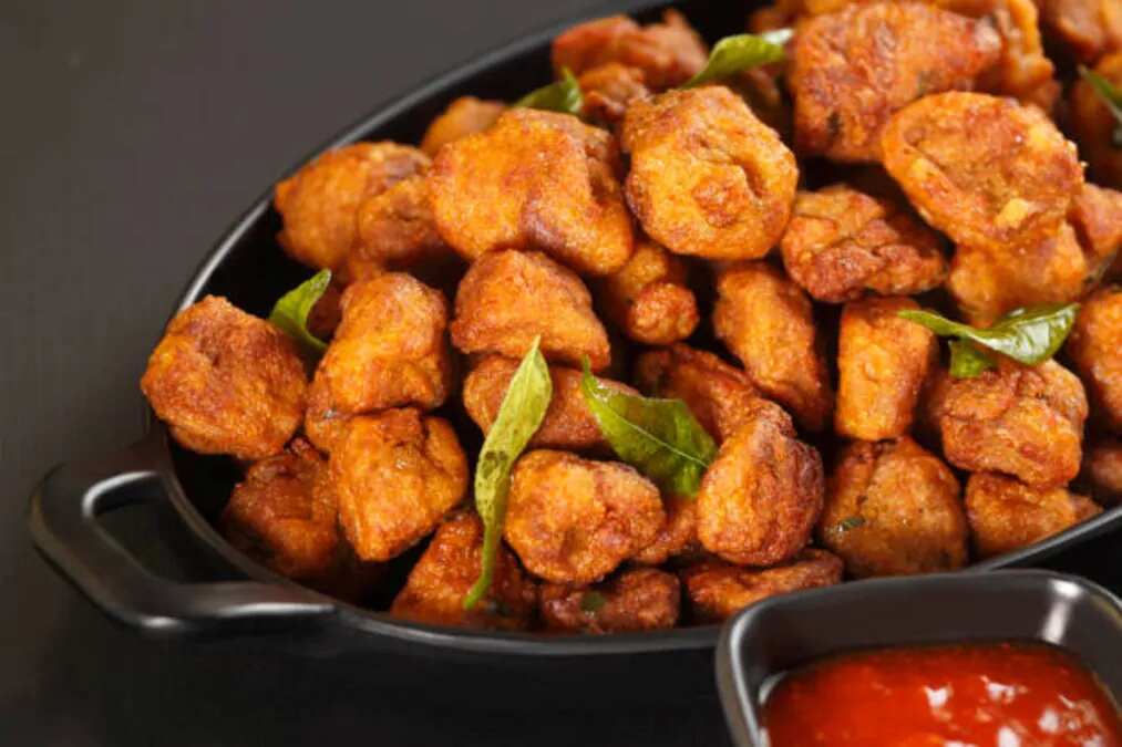 Aloo To Methi : 10 Types Of Pakora To Try This Festive Season