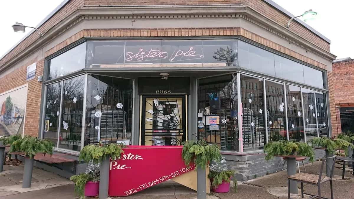 Donuts In Detroit: 6 Best Sweet Treats To Taste