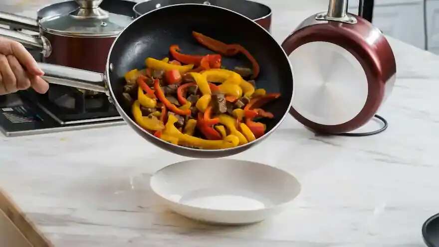 Is Your Kitchen Too Hot? 6 Cookware Tips That Can Help