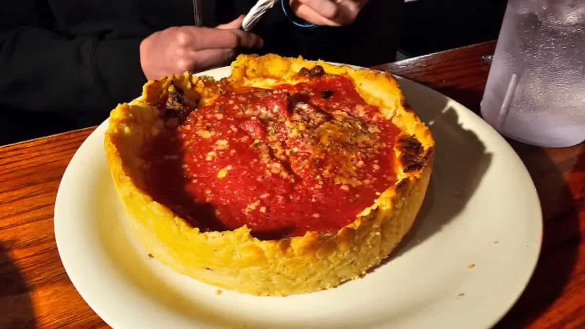 Street Food In Chicago: 7 Spots To Savour The Taste Of Windy City