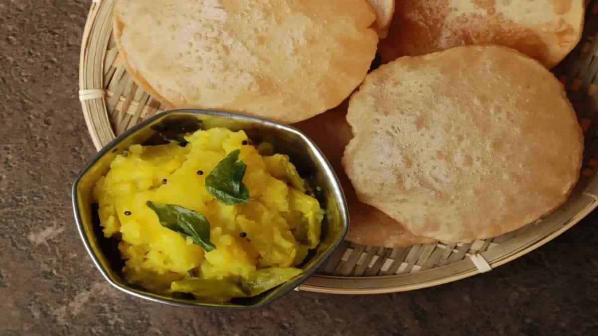 7 Poori To Prepare For Midnight Dinner Parties