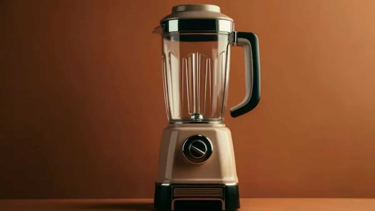 Mixer Grinder vs. Food Processor: Understanding Key Differences