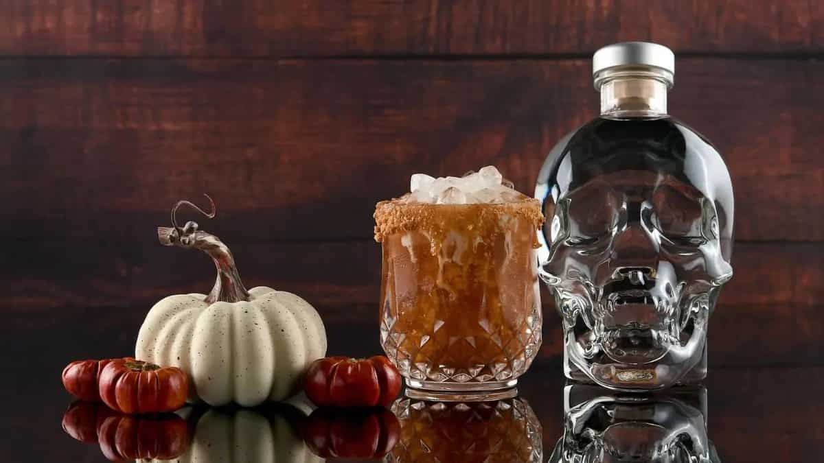 6 Movie-Themed Cocktail Recipes To Cheer In The Weekend With