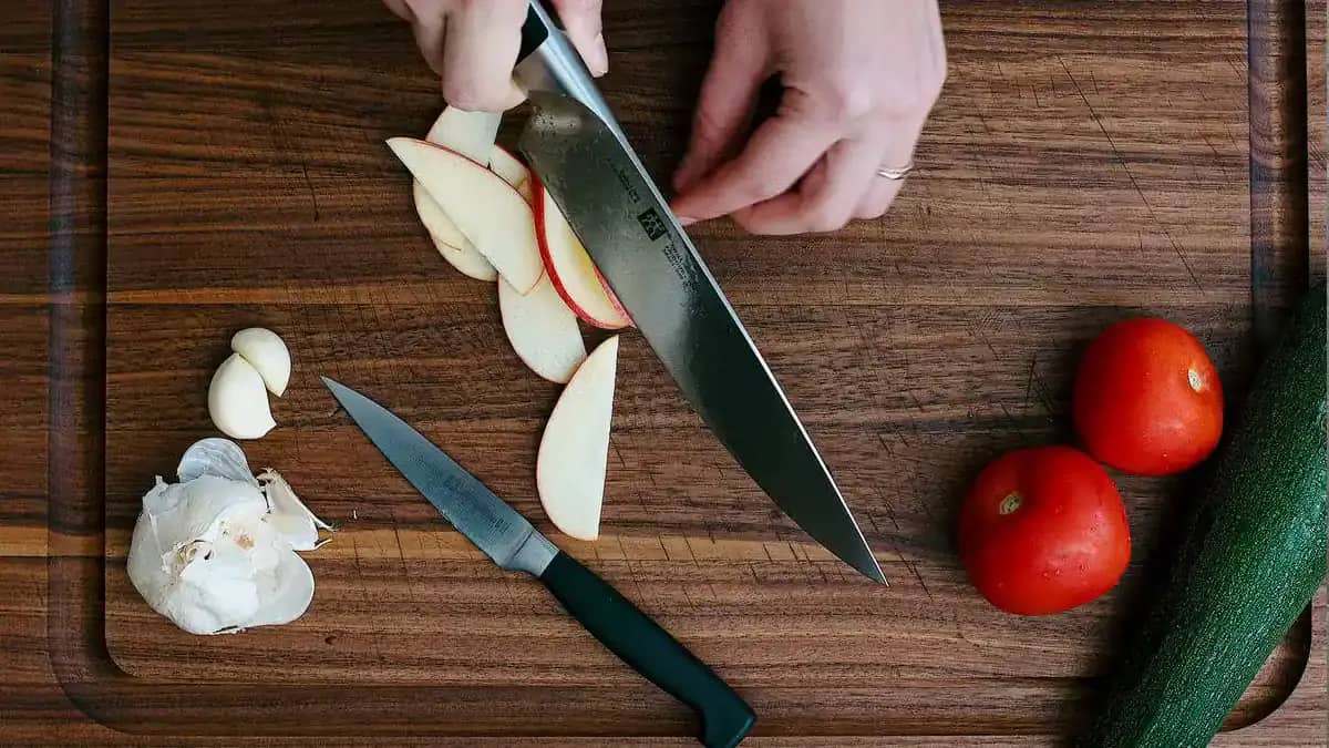 6 Mistakes You're Making With Your Kitchen Knives
