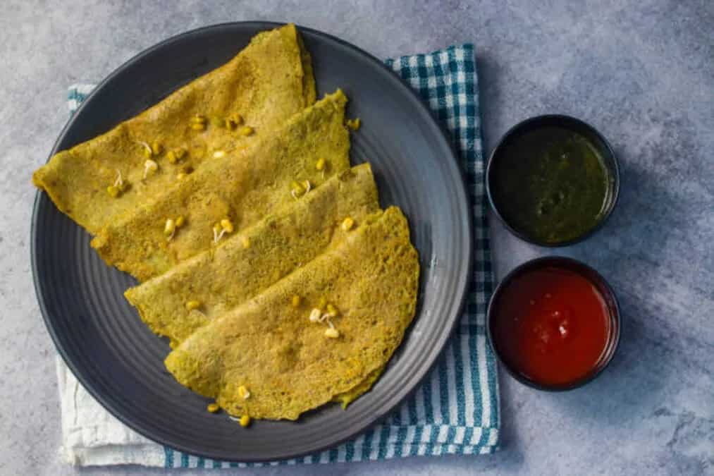 Besan To Paneer: Try These 7 Different Healthy Indian Chilla Varieties