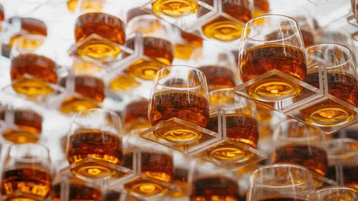 World Rum Day 2024: Expert Compares Dark Vs White Spirit & Shares ...