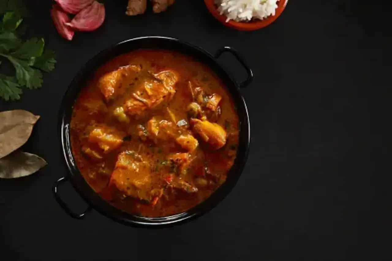 The Ultimate Guide To Restaurant-Style Chicken Curry At Home