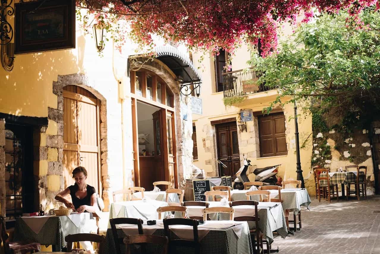 The 15 Best Restaurants For Mughlai Food In Mumbai