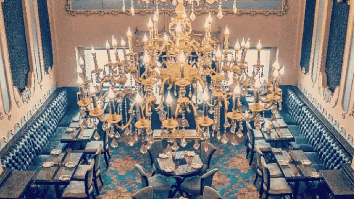 United Coffee House Delhi: History And What To Eat At This Iconic ...