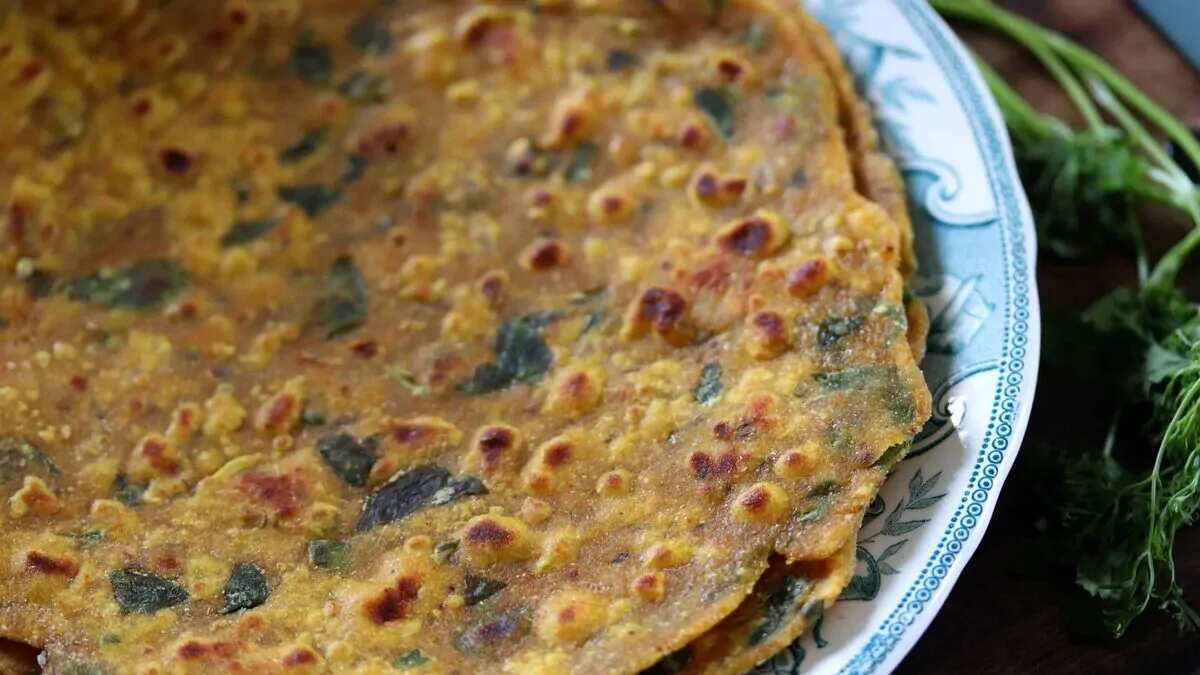 Start Your Day With Bajra And Methi Missi Roti