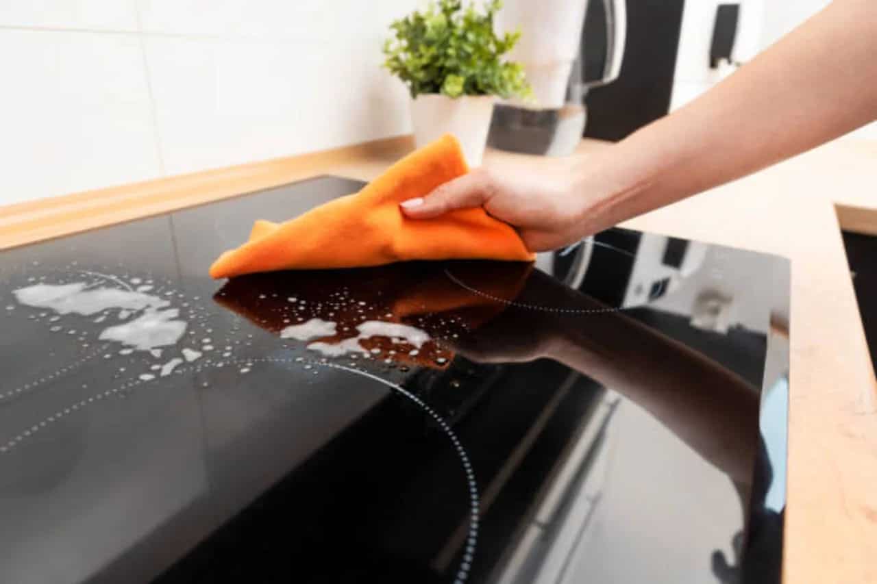7 Essential Tips To Cleaning Your Induction Stove Effectively