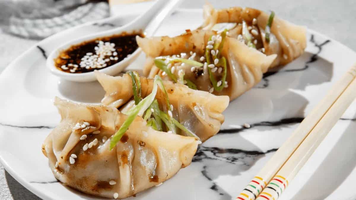 7 Easy-To-Make Steam Cooked Snacks For Midnight Hunger Pangs