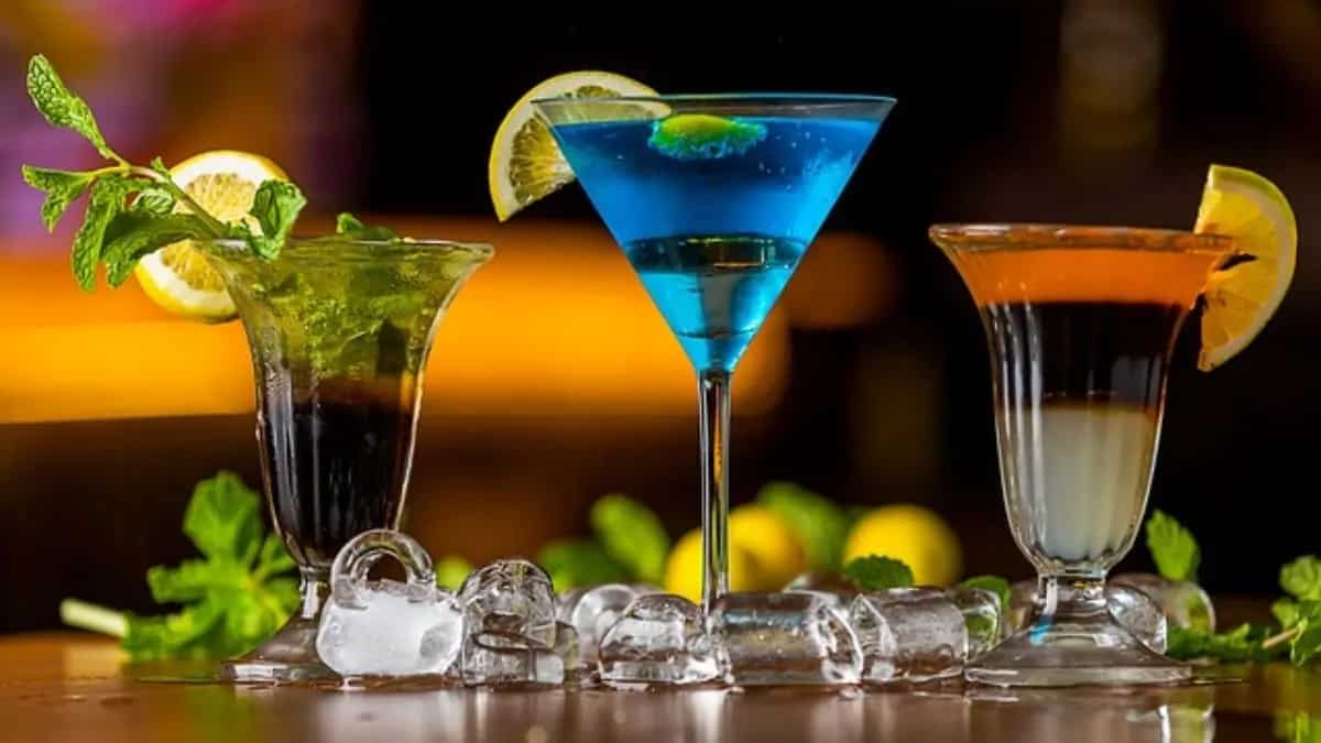 Safe Drinking Tips From A 30YO To GenZs In Their 20s