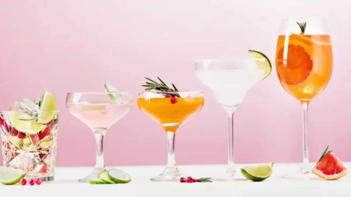 Spice Up Your Cocktails With These 5 Herb-Infused Recipes