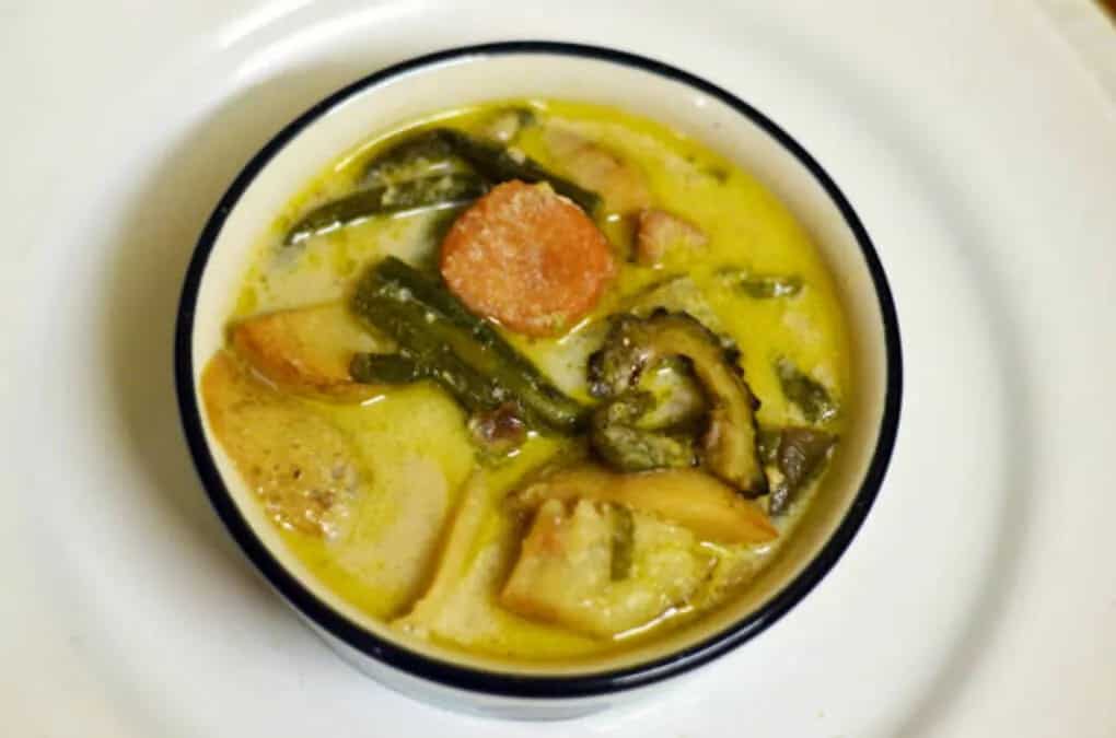 6 Varieties Of Pure Vegetarian Bengali Shukto You Should Try This Winter