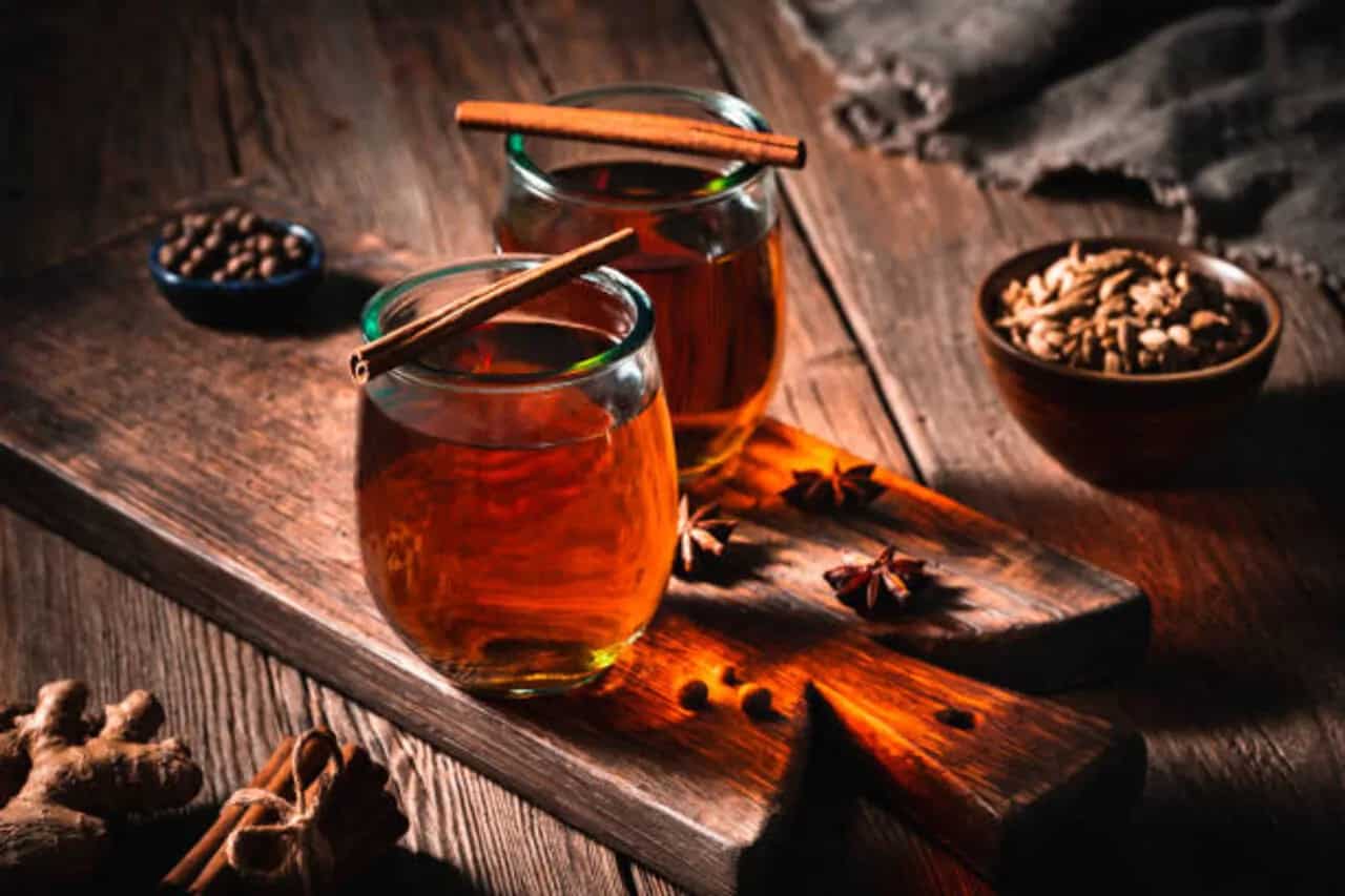 Clove Tea: 7 Reasons To Drink This Warm Cup Of Health And Vitality