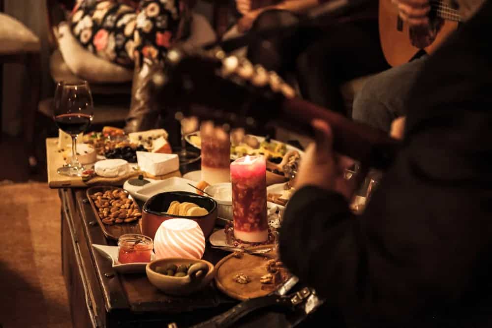 A Symphony of Taste: How Audio Affects Our Perception of Food