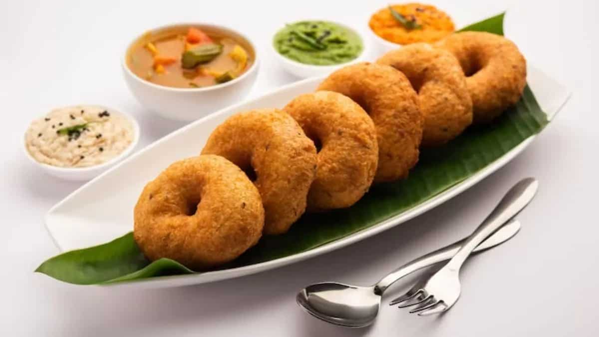 6 Types Of Dal Vada You Must Have For Breakfast