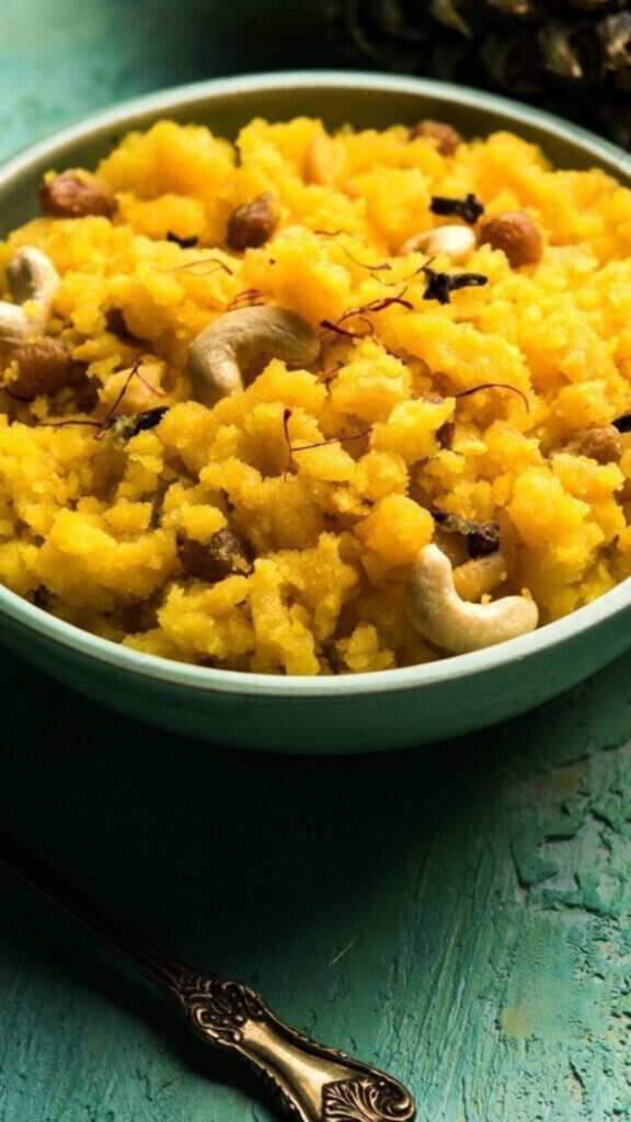 Bhai Dooj Special Pineapple Sheera Recipe