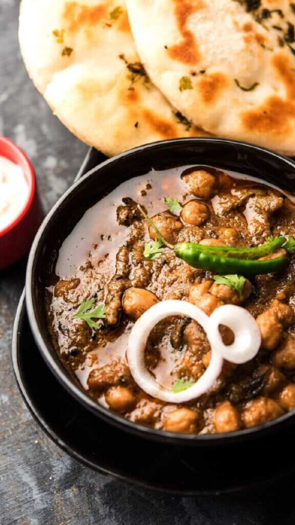 Make Perfect Amritsari Pindi Chole At Home