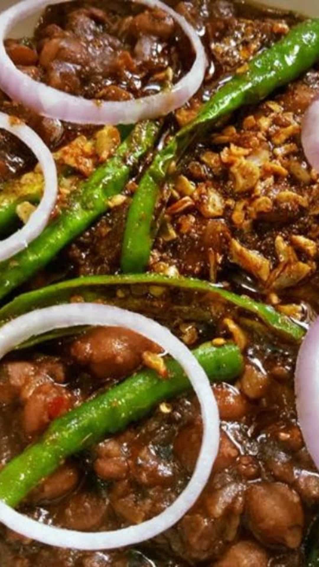 Make Perfect Amritsari Pindi Chole At Home