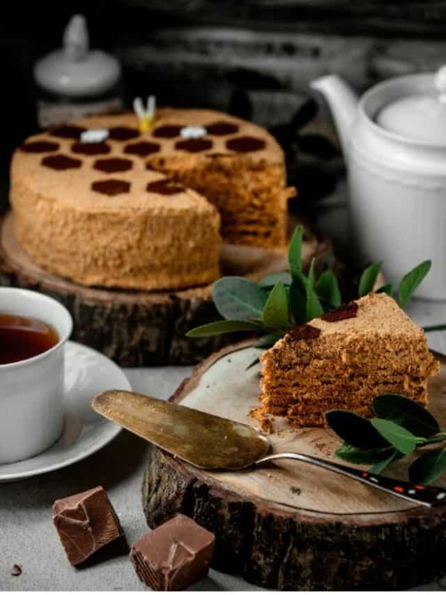 This Christmas-Special Coffee Cake Is A Must Try