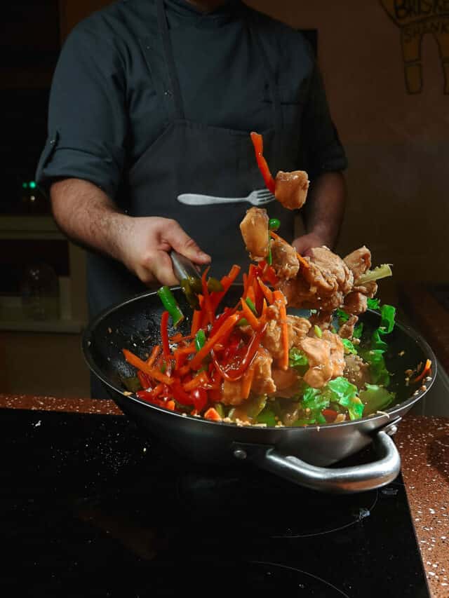 Chalk Out These Wok-Based Dishes For Your Lunch