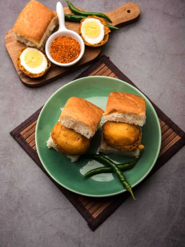 Vada Pav Recipe That Will Make Your Sunday Go Wow!