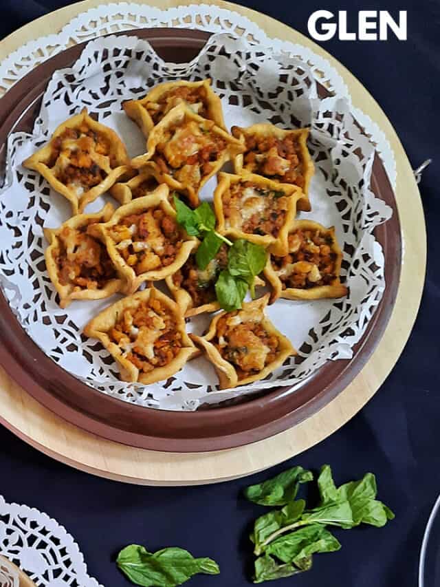 Whole-Wheat Chicken Fatayer By Sabrina Yasmin