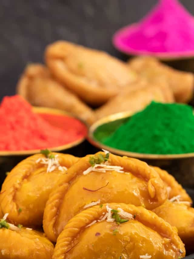 Holi Special Gujiya Has Fascinating Stories Inside! Take A Bite!