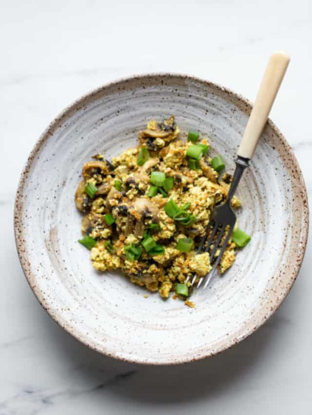 Spring Onion Scrambled Egg: Quick And Delicious