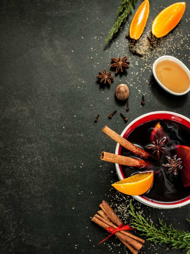 Have A Vintage Feel With These 8 Ambrosial Winter Drinks To Enhance The ...