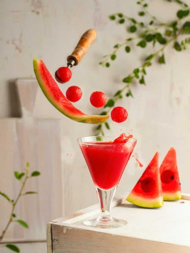 Keep Yourself Hydrated With These 10 Water Rich Foods