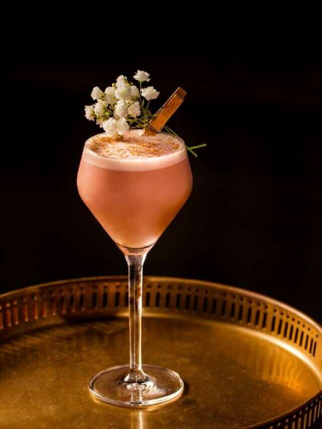 Pink Squirrel: Booze Into This Creamy And Delicious Cocktail