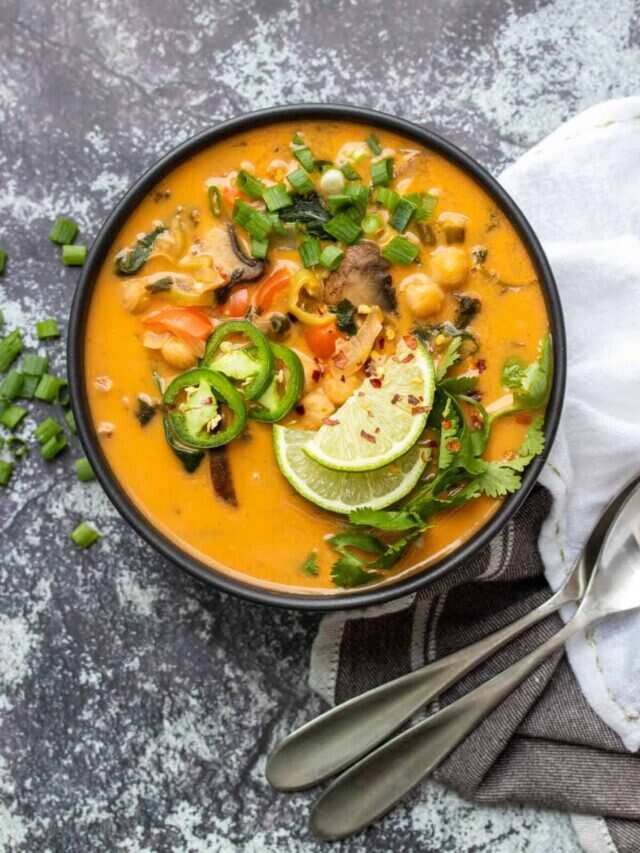 Thai Coconut Curry Soup: A Simple And Flavourful Dinner Recipe