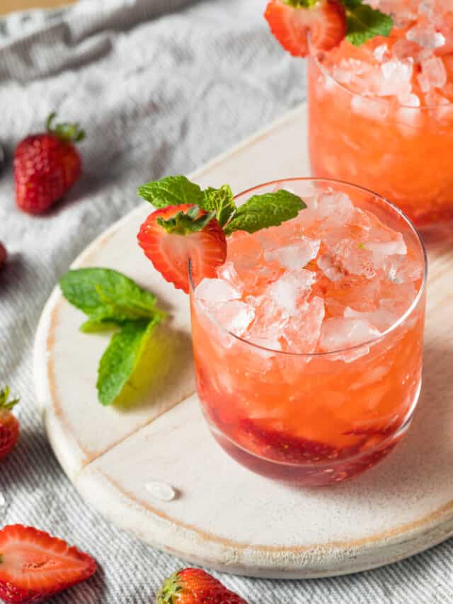 Cool Off With This Summery Strawberry Syrup G&T
