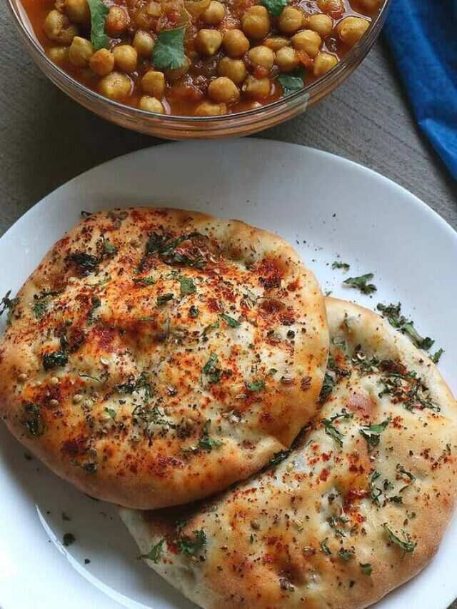 6 Kulchas That You Must Try If You Visit Amritsar