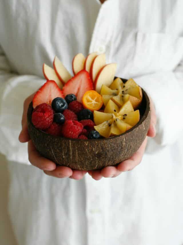 10 Fruits For Naturally Glowing Skin