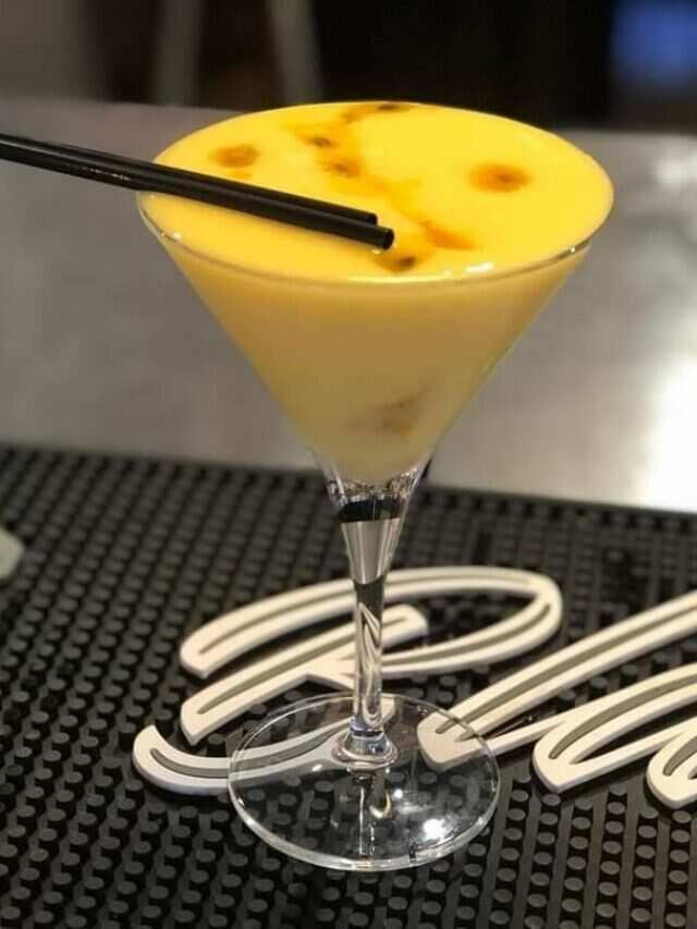 Boozy Mango Passion Cocktail For Summer