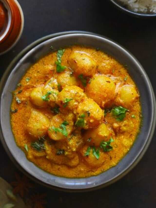 Potato Curry Without Tomato: टमाटर महंगा हो गया तो नो टेंशन! बिना टमाटर ...