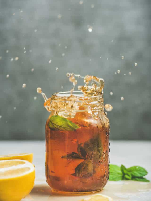 Craving A Cold Beverage? Make Instant Lemon Iced Tea