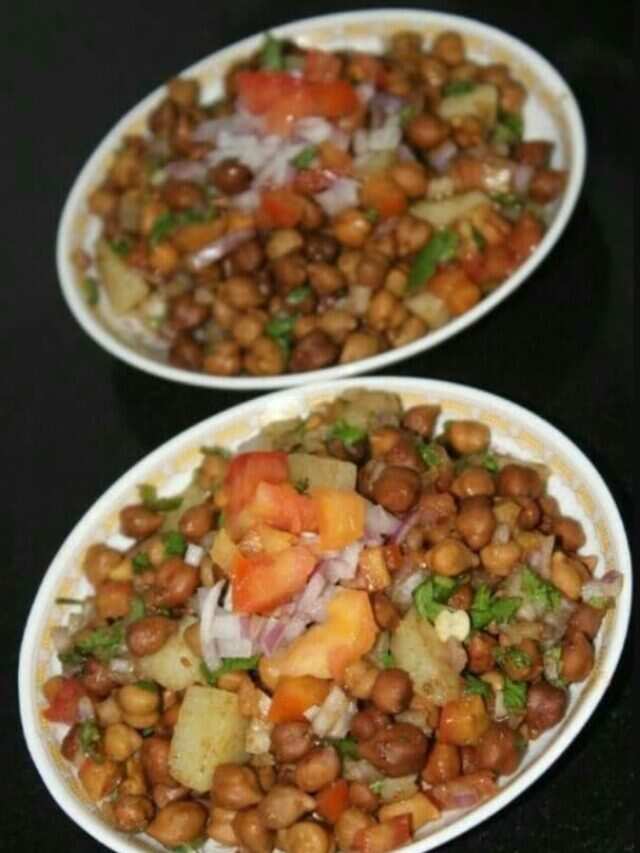 Chatpata Chana Chaat: मानसून में कुछ अलग खाने का मन हो तो बनाएं काले ...